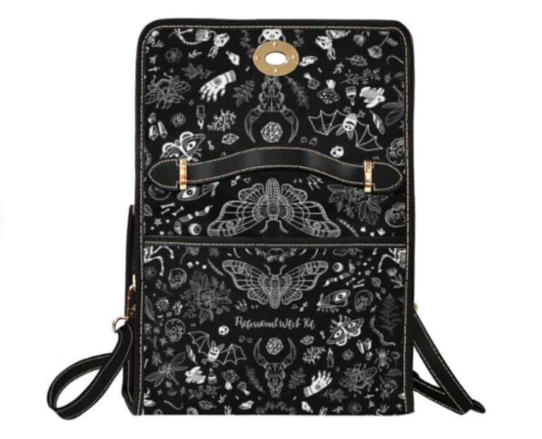 Cute Goth Purse Styles and Looks for 2022
