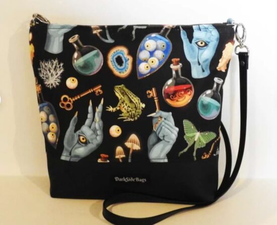 Cute Goth Purse Styles and Looks for 2022