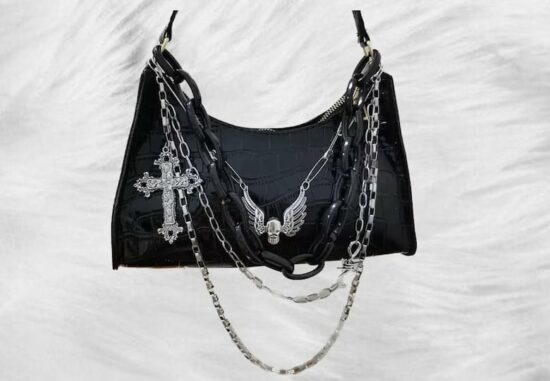 Cute Goth Purse Styles and Looks for 2022